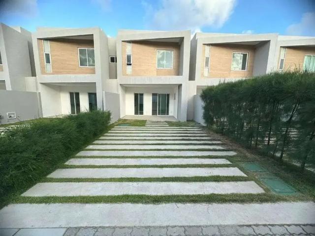 Casa / Sobrado para Venda em Eusébio/CE Centro 3 Quartos