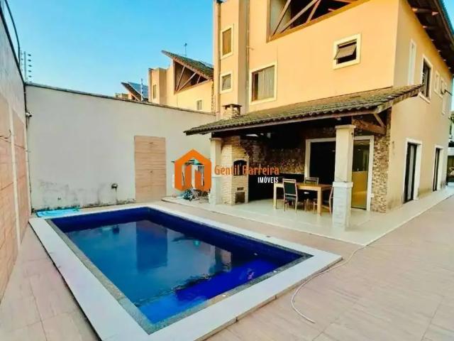 Casa / Sobrado para Venda em Eusébio/CE Centro 3 Quartos