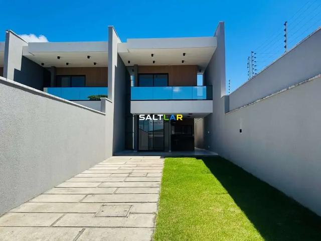 Casa / Sobrado para Venda em Eusébio/CE Centro 4 Quartos