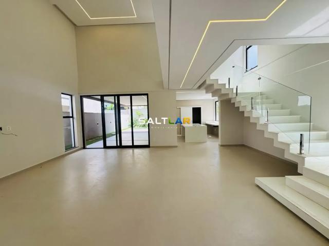Casa / Sobrado para Venda em Eusébio/CE Cidade Alpha 4 Quartos