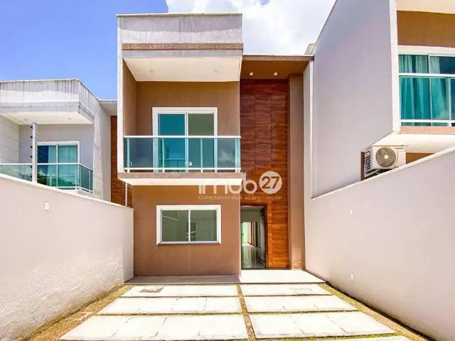 Casa / Sobrado para Venda em Eusébio/CE Autódromo 3 Quartos