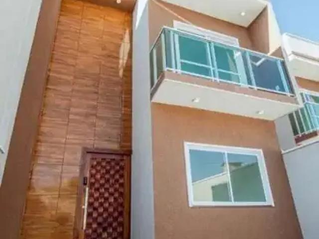 Casa / Sobrado para Venda em Eusébio/CE Autódromo 3 Quartos