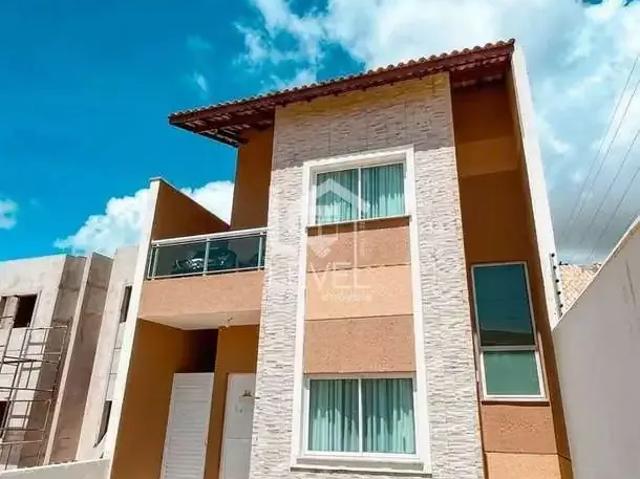 Casa / Sobrado para Venda em Eusébio/CE Guaribas 4 Quartos