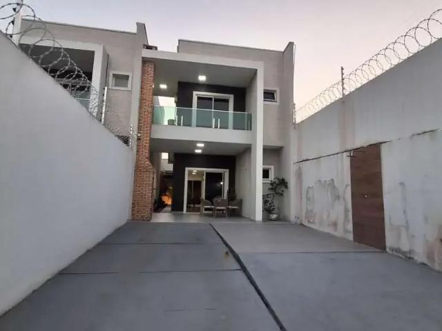 Casa / Sobrado para Venda em Eusébio/CE Eusebio 3 Quartos