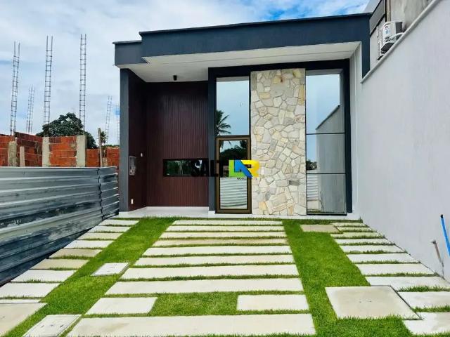 Casa / Sobrado para Venda em Eusébio/CE Olho D'água 3 Quartos