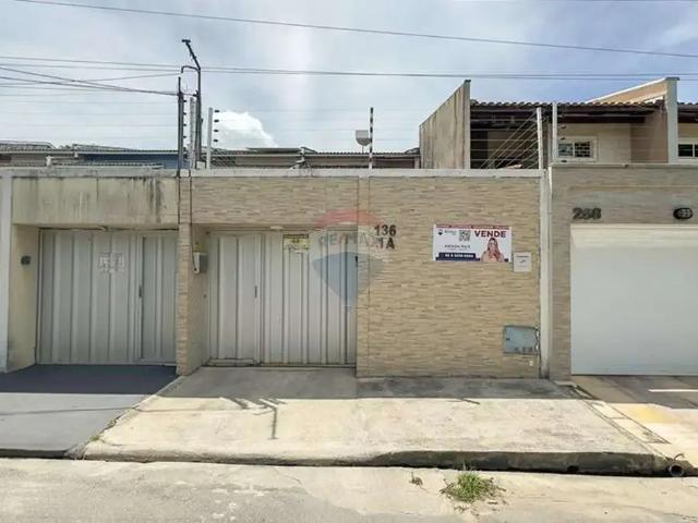 Casa / Sobrado para Venda em Eusébio/CE Mangabeira 3 Quartos