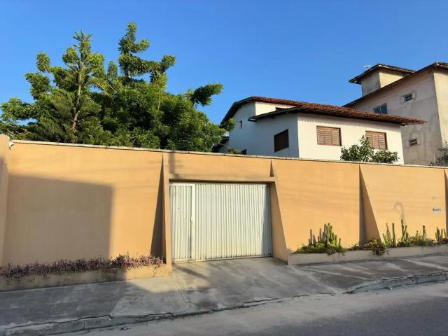 Casa / Sobrado para Venda em Eusébio/CE Pires Façanha 3 Quartos