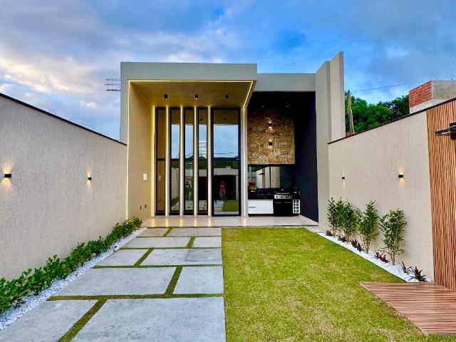 Casa / Sobrado para Venda em Eusébio/CE Pires Façanha 3 Quartos