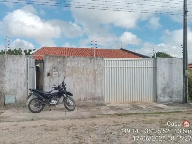 Casa / Sobrado para Venda em Eusébio/CE Precabura 2 Quartos