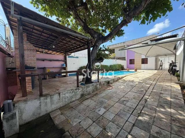 Casa / Sobrado para Venda em Eusébio/CE Precabura 3 Quartos