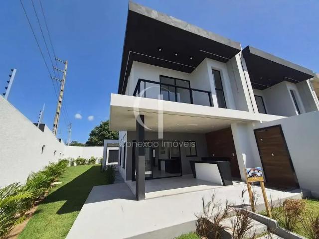 Casa / Sobrado para Venda em Eusébio/CE Precabura 4 Quartos
