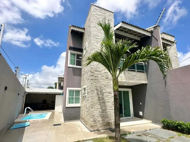 Casa / Sobrado para Venda em Eusébio/CE Tamatanduba 4 Quartos