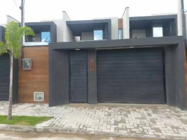 Casa / Sobrado para Venda em Eusébio/CE Timbu