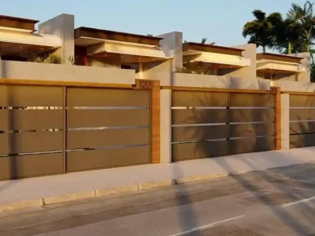 Casa / Sobrado para Venda em Eusébio/CE Urucunema 3 Quartos