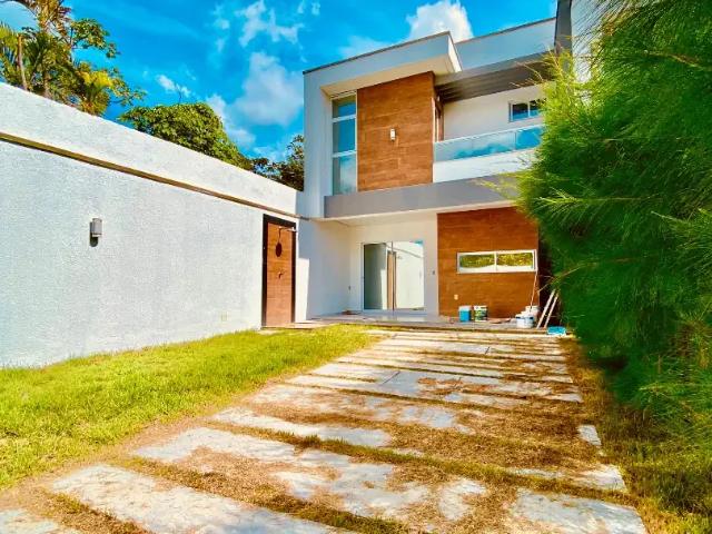 Casa / Sobrado para Venda em Eusébio/CE Urucunema 3 Quartos