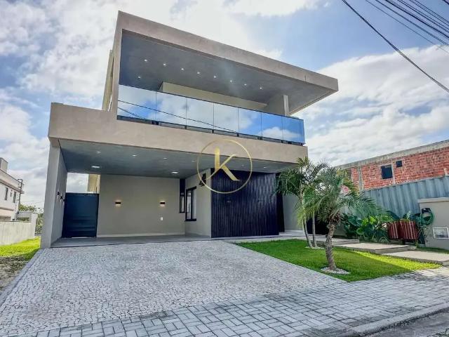 Casa / Sobrado para Venda em Eusébio/CE Urucunema 4 Quartos