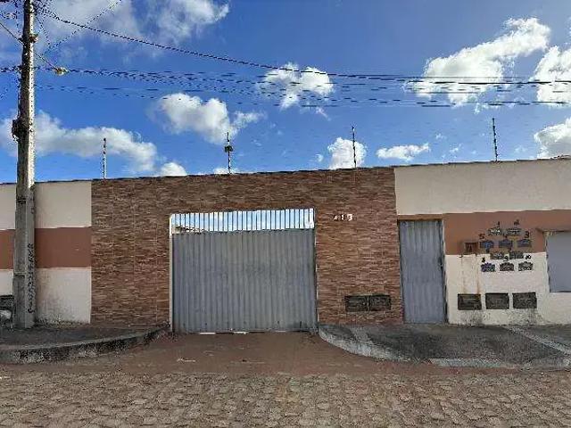 Casa / Sobrado para Venda em Extremoz/RN Centro 2 Quartos