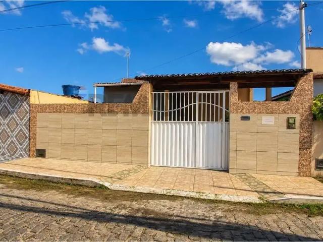 Casa / Sobrado para Venda em Extremoz/RN Centro 2 Quartos
