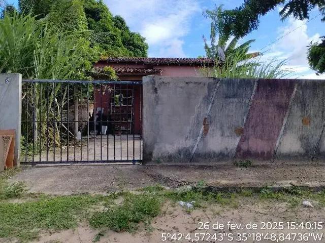 Casa / Sobrado para Venda em Extremoz/RN Centro 2 Quartos