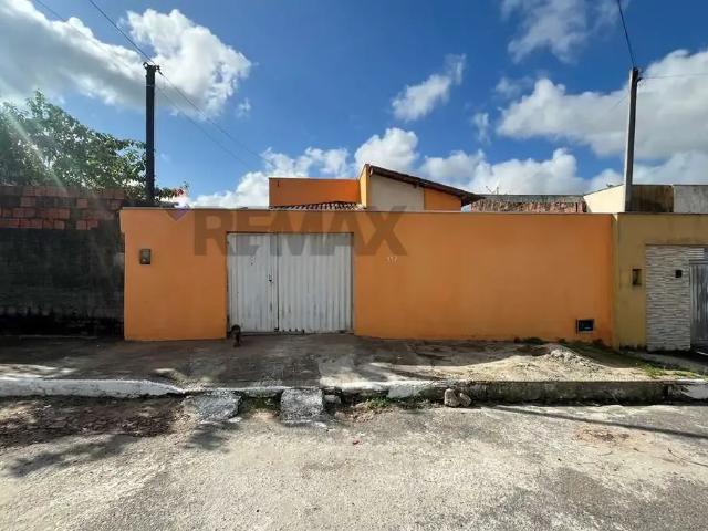 Casa / Sobrado para Venda em Extremoz/RN Centro 2 Quartos