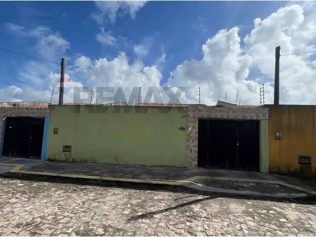 Casa / Sobrado para Venda em Extremoz/RN Centro 2 Quartos