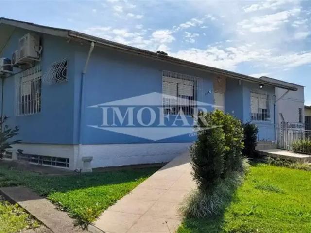Casa / Sobrado para Venda em Farroupilha/RS Medianeira 4 Quartos