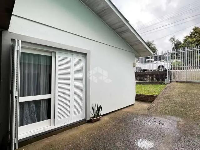 Casa / Sobrado para Venda em Farroupilha/RS Monte Pasqual 3 Quartos