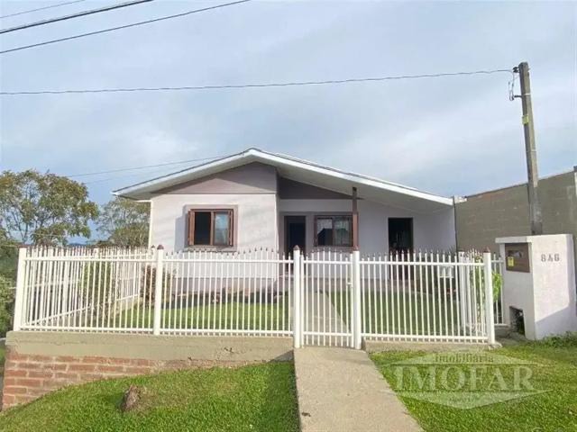 Casa / Sobrado para Venda em Farroupilha/RS Monte Pasqual 4 Quartos