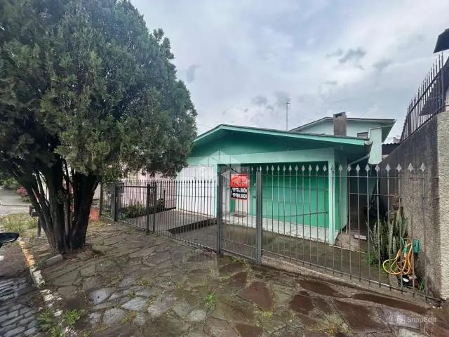 Casa / Sobrado para Venda em Farroupilha/RS Cinquentenário 3 Quartos