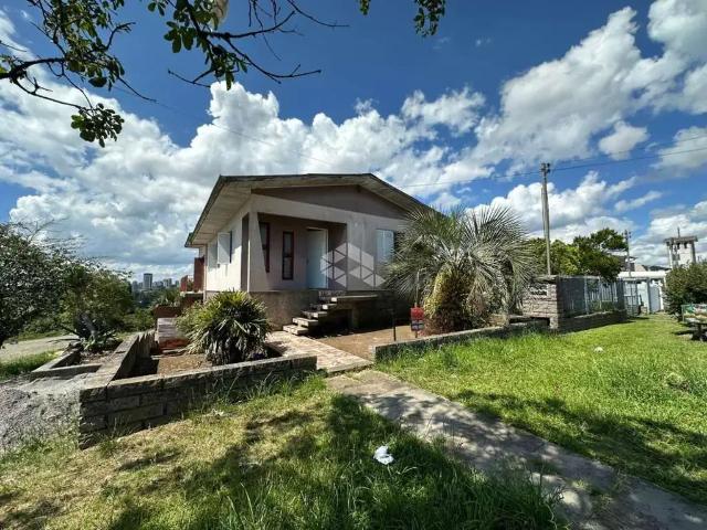Casa / Sobrado para Venda em Farroupilha/RS Primeiro de Maio 7 Quartos