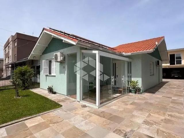 Casa / Sobrado para Venda em Farroupilha/RS São Francisco 2 Quartos