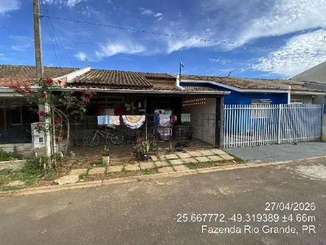 Casa / Sobrado para Venda em Fazenda Rio Grande/PR Estados 2 Quartos