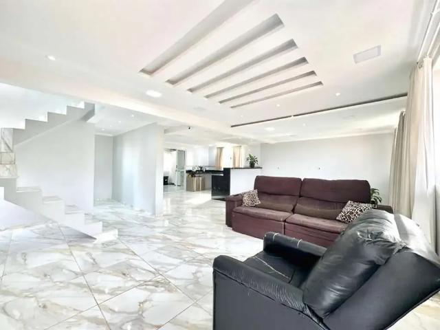 Casa / Sobrado para Venda em Fazenda Rio Grande/PR Santa Terezinha 3 Quartos
