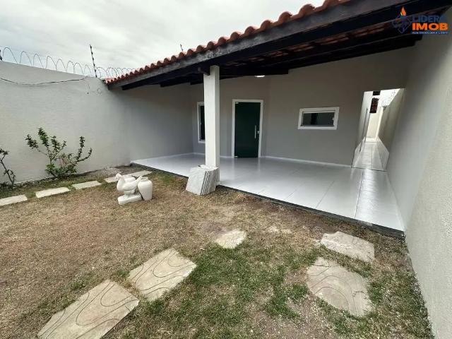Casa / Sobrado para Venda em Feira de Santana/BA Conceição 3 Quartos