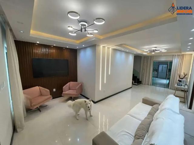 Casa / Sobrado para Venda em Feira de Santana/BA Conceição 5 Quartos