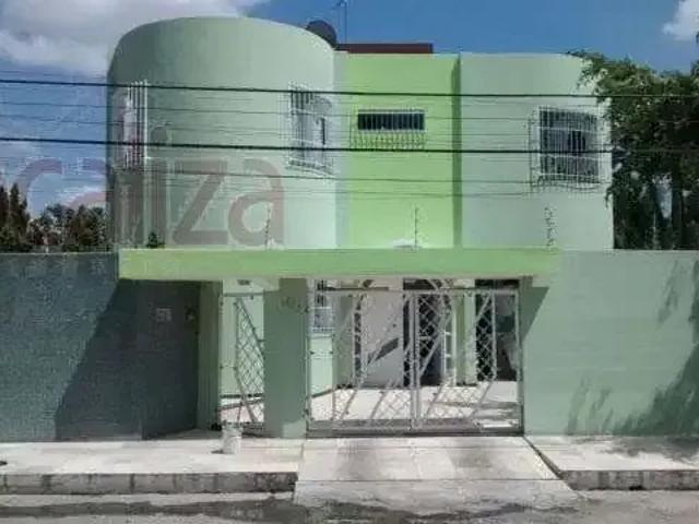 Casa / Sobrado para Venda em Feira de Santana/BA Conjunto ACM 4 Quartos