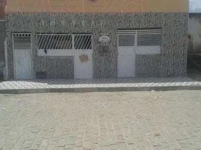 Casa / Sobrado para Venda em Feira de Santana/BA Campo Limpo 4 Quartos