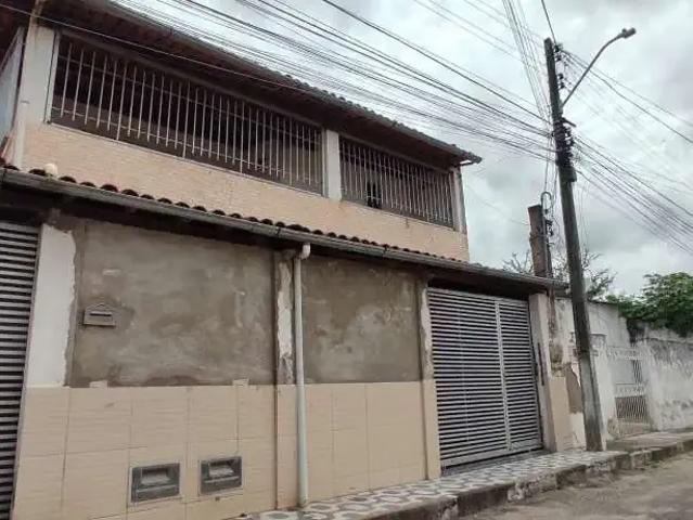 Casa / Sobrado para Venda em Feira de Santana/BA Campo Limpo 5 Quartos