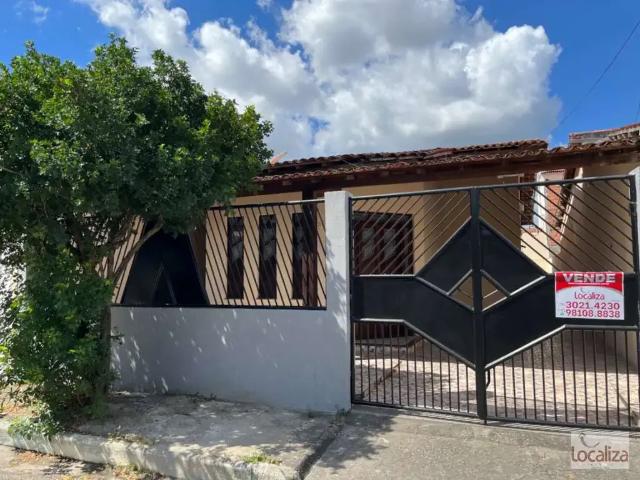 Casa / Sobrado para Venda em Feira de Santana/BA Cidade Nova 3 Quartos