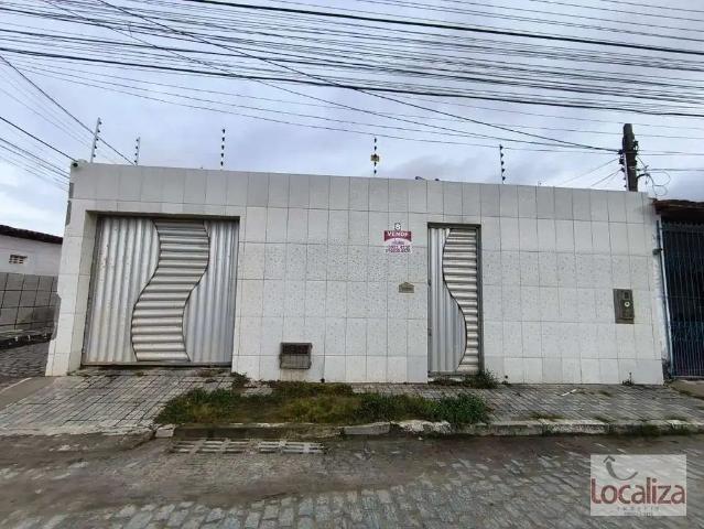 Casa / Sobrado para Venda em Feira de Santana/BA Cidade Nova 3 Quartos