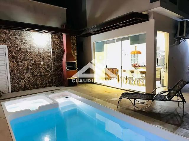 Casa / Sobrado para Venda em Feira de Santana/BA Cidade Nova 4 Quartos