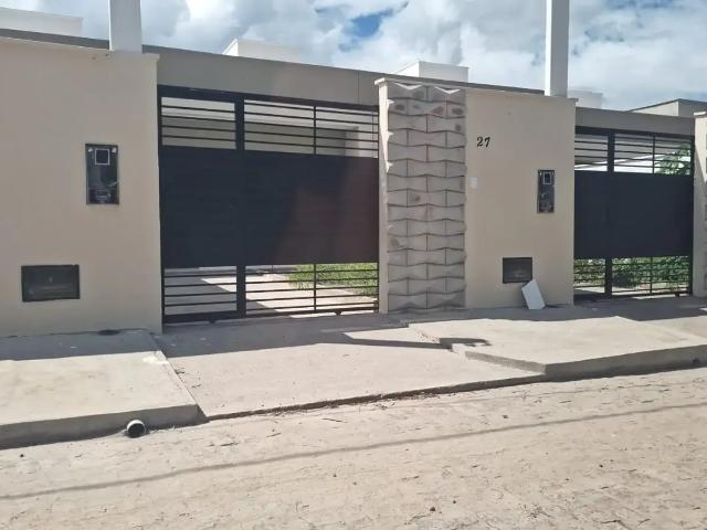 Casa / Sobrado para Venda em Feira de Santana/BA Asa Branca 2 Quartos