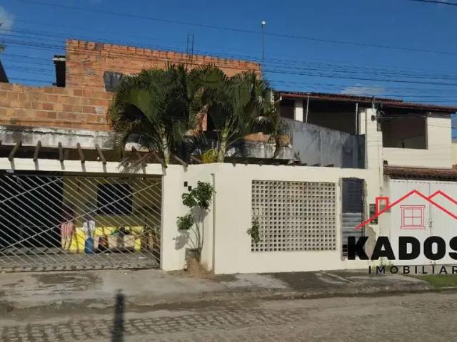 Casa / Sobrado para Venda em Feira de Santana/BA Aviário 3 Quartos
