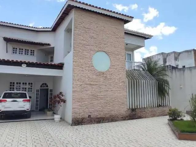 Casa / Sobrado para Venda em Feira de Santana/BA Baraúna 4 Quartos