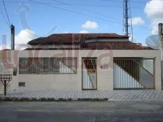 Casa / Sobrado para Venda em Feira de Santana/BA Brasília 3 Quartos