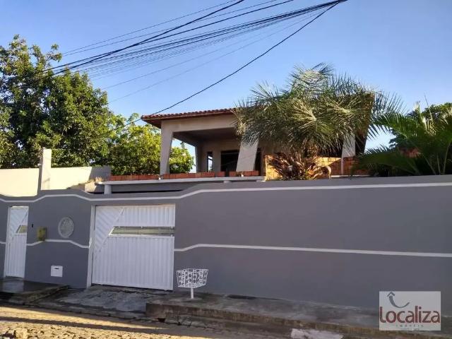 Casa / Sobrado para Venda em Feira de Santana/BA Brasília 5 Quartos