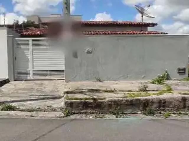 Casa / Sobrado para Venda em Feira de Santana/BA Jardim Acácia 3 Quartos