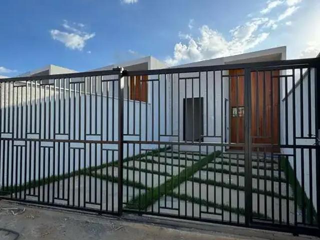Casa / Sobrado para Venda em Feira de Santana/BA Mangabeira 3 Quartos