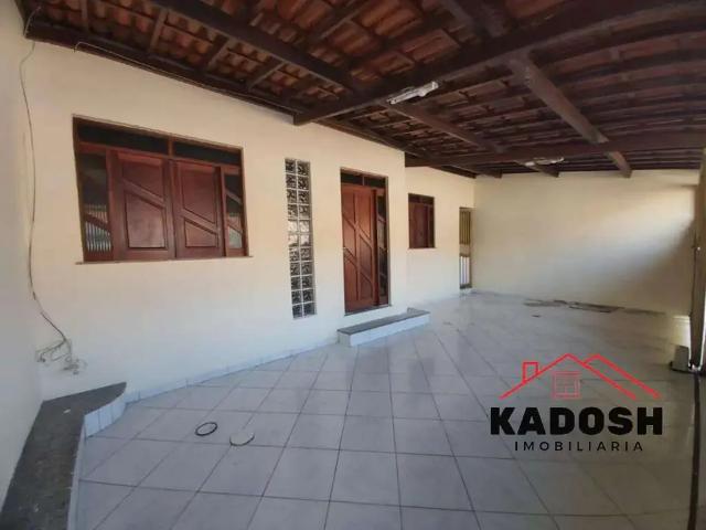 Casa / Sobrado para Venda em Feira de Santana/BA Mangabeira 3 Quartos