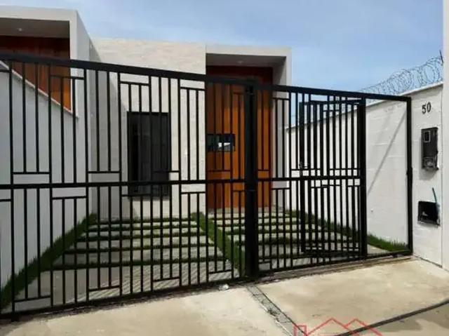 Casa / Sobrado para Venda em Feira de Santana/BA Mangabeira 3 Quartos
